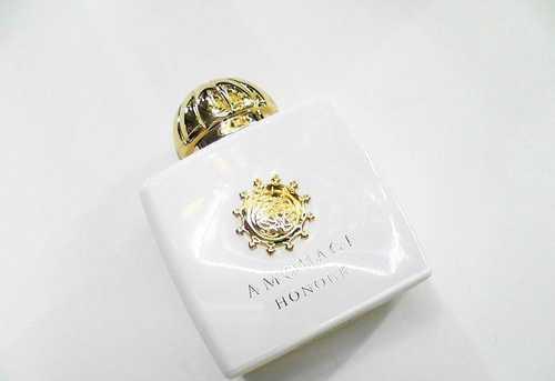 Honour Woman, Amouage