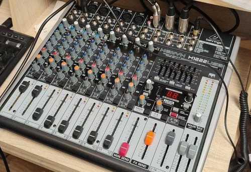 Микшерный пульт Behringer xenyx X1222USB