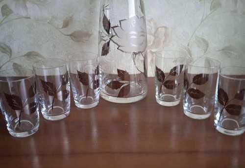 Кувшин со стаканами" Роза" Чехословакия
