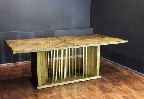 Дизайнерский обеденный стол из массива дуба