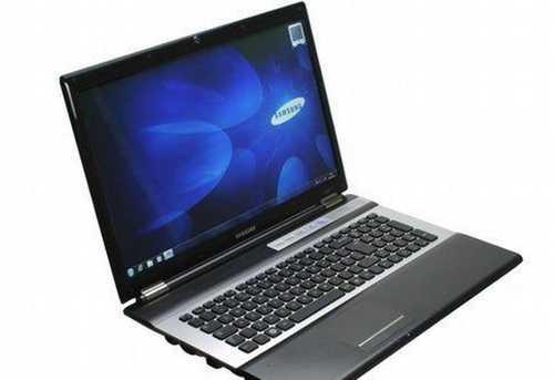 Ноутбук 17.3" Samsung NP-RF711, 128 ГБ, Core i5-2410M, RAM 8 ГБ, GeForce GT 540M 2 ГБ