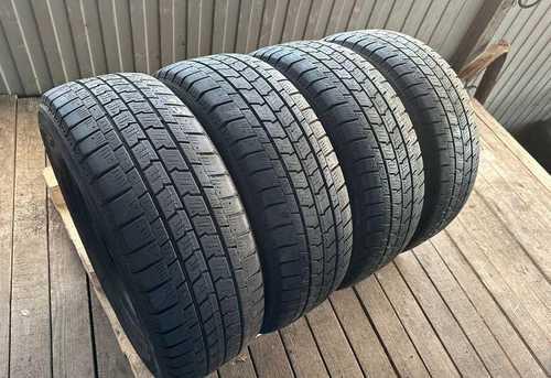 Goodyear Cargo Ultra Grip 215/65 R15C 104T