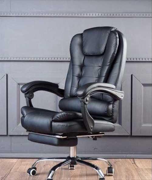 Новое офисное кресло черное