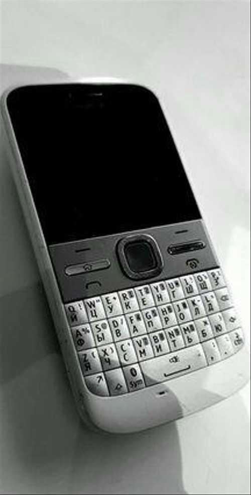 Телефон Nokia E5