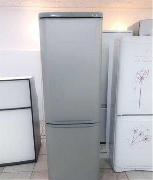 Холодильник бу Vestel - Premium