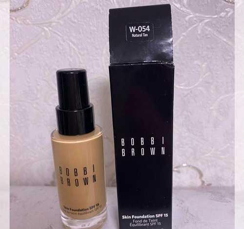 Крем Bobbi Brown тональный 30 мл natural TAN W-054