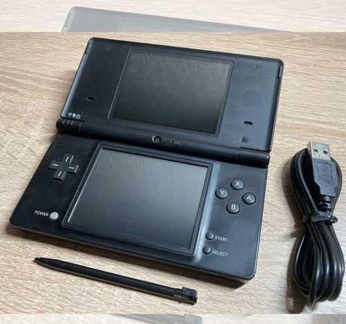 Nintendo DSi