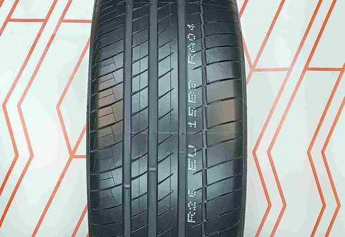 Kapsen RS26 275/45 R20 110W