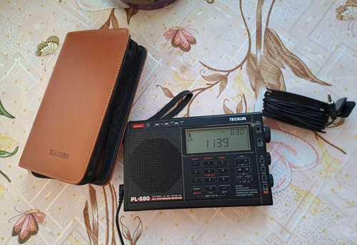 Tecsun PL 680 радиоприемник