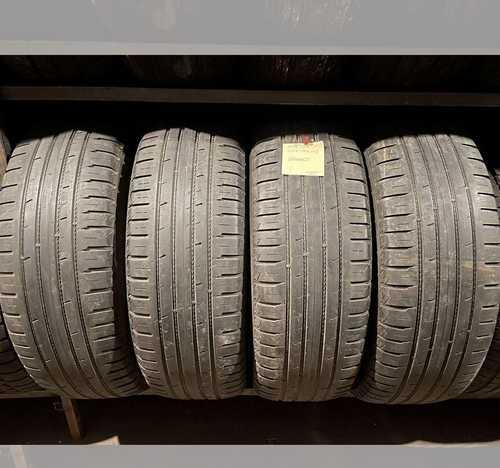 Nokian Tyres Hakka Blue 2 225/70 R16