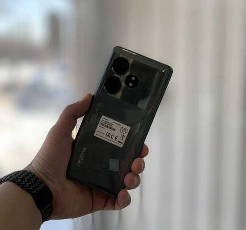 realme GT 6T, 8/256 ГБ