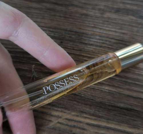 Парфюмерная вода Oriflame Possess и Eclat