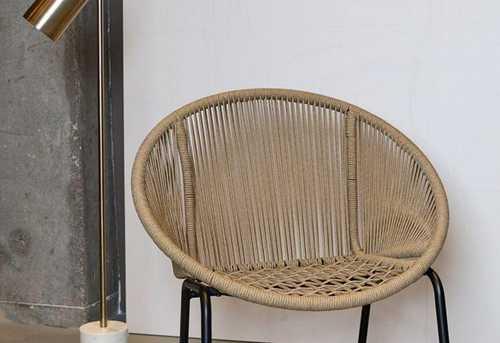 Кресло плетеное для зала от дизайн-студии