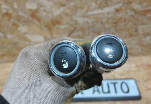 Кнопка обогрева сидений Hyundai Coupe GK