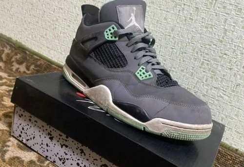 Кроссовки Nike air jordan 4 retro