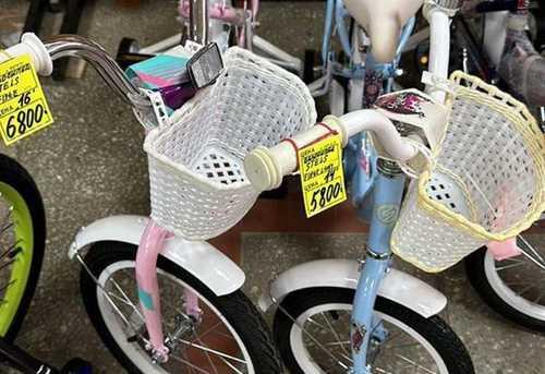 Велосипед д/девочек Стелс-14 дюйм с боков колесами