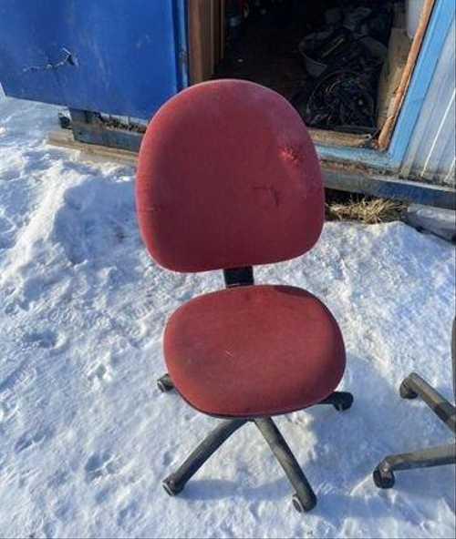 Офисные стулья и кресло бу