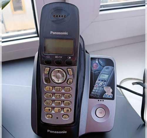 Телефон panasonic