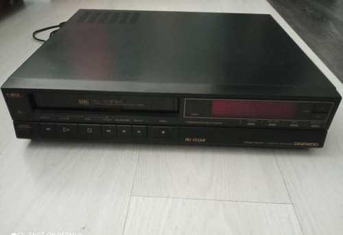 Видеомагнитофон Daewoo PVR 31-25S