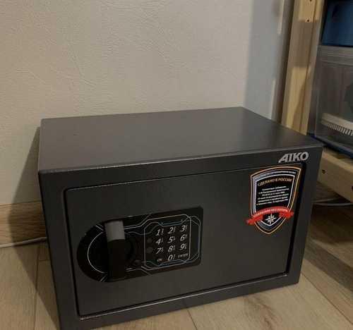 Сейф оружейный Aiko TT-200 EL