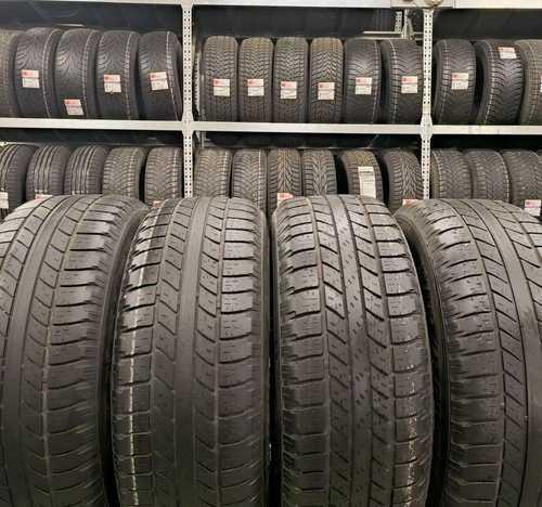 Goodyear Wrangler HP All Weather 235/65 R17