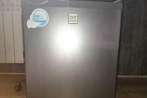 Холодильник Daewoo fr052aixr Silver mini