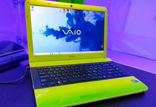 Очень быстрый ноутбук Sony Vaio в зелёном цвете