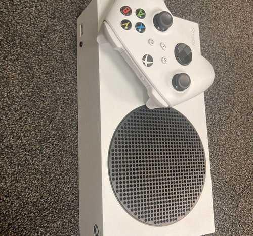 Xbox series S (с играми)