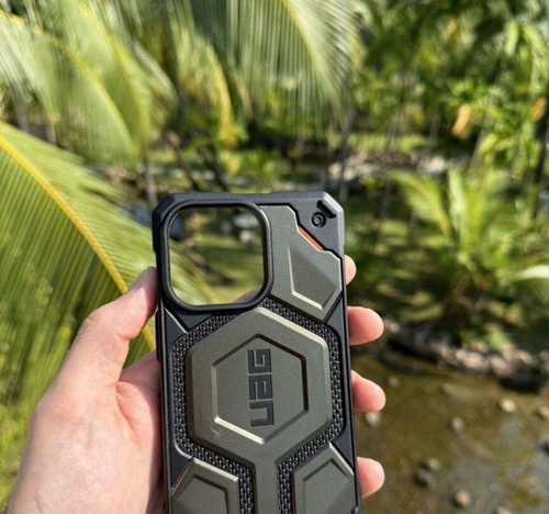 UAG Monarch Pro MagSafe iPhone 15 Pro Max