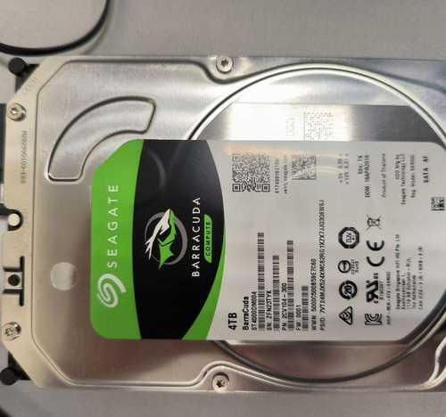 Hdd 4tb Seagate. Пробег 700 часов