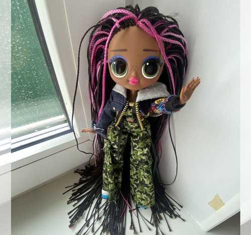 LOL Surprise OMG Remix honeylicious Fashion Doll