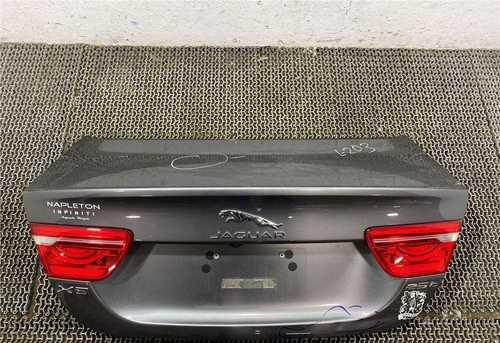 Крышка багажника Jaguar XE 2015, 2017