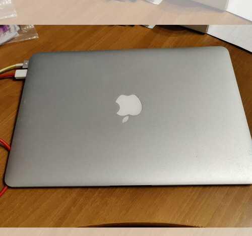 Apple macbook pro 2017