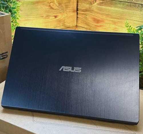 Ноутбук asus, с коробкой в отличном состоянии