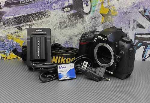 Nikon D70s body (пробег 36850 кадров)