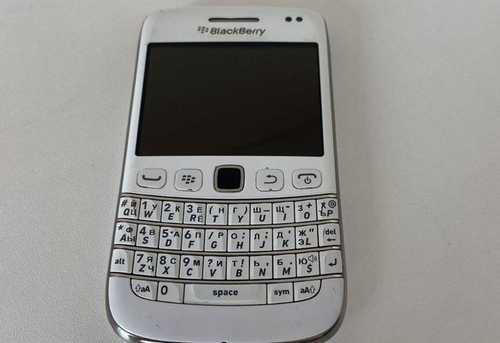 Мобильный телефон BlackBerry Bold 9790