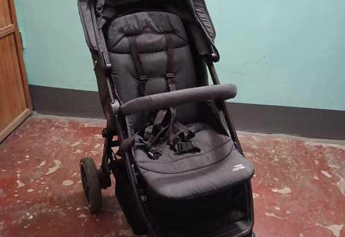 Коляска прогулочная britax romer