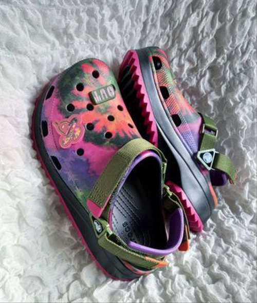 Новые Crocs на 39 размер платформа Hiker Peace