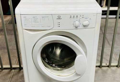 Стиральная машина Indesit 3,5 кг (Ч 28973)