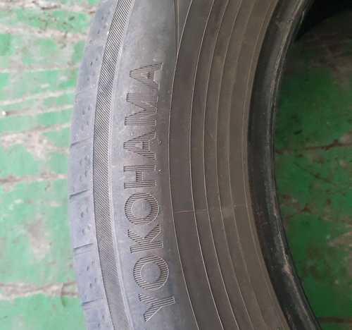 Yokohama BluEarth AE51 215/65 R17