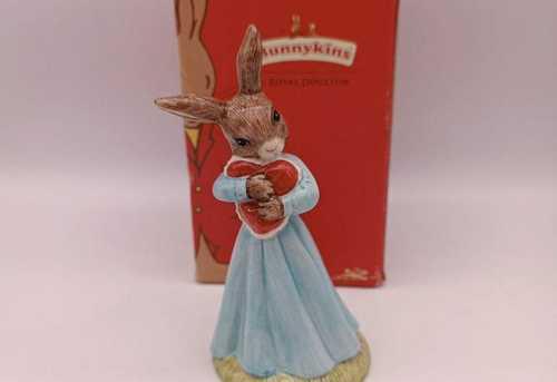 Фигура Royal Doulton Bunnykins. Любящее сердце 200