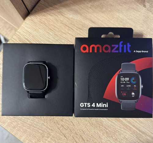 Умные часы Amazfit GTS 4 Mini 20mm