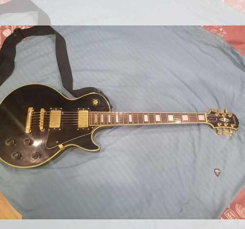 Электрогитара Epiphone Les Paul