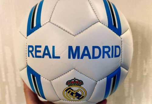 Футбольный мяч - Реал Мадрид