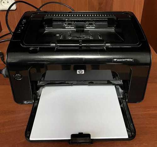 Принтер HP laserjet p1102w