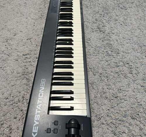 Midi клавиатура m-audio keystation 88