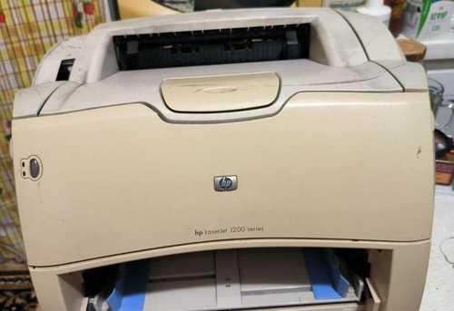 Принтер hp LaserJet 1200 б/у