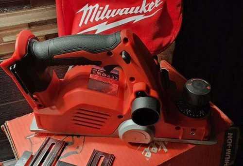 Рубанок аккумуляторный Milwaukee m18 BP-0