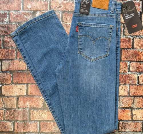 Женские джинсы levis 724