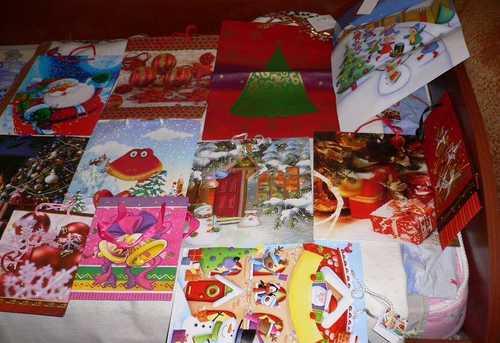Пакеты подарочные новогодние и игрушки СССР